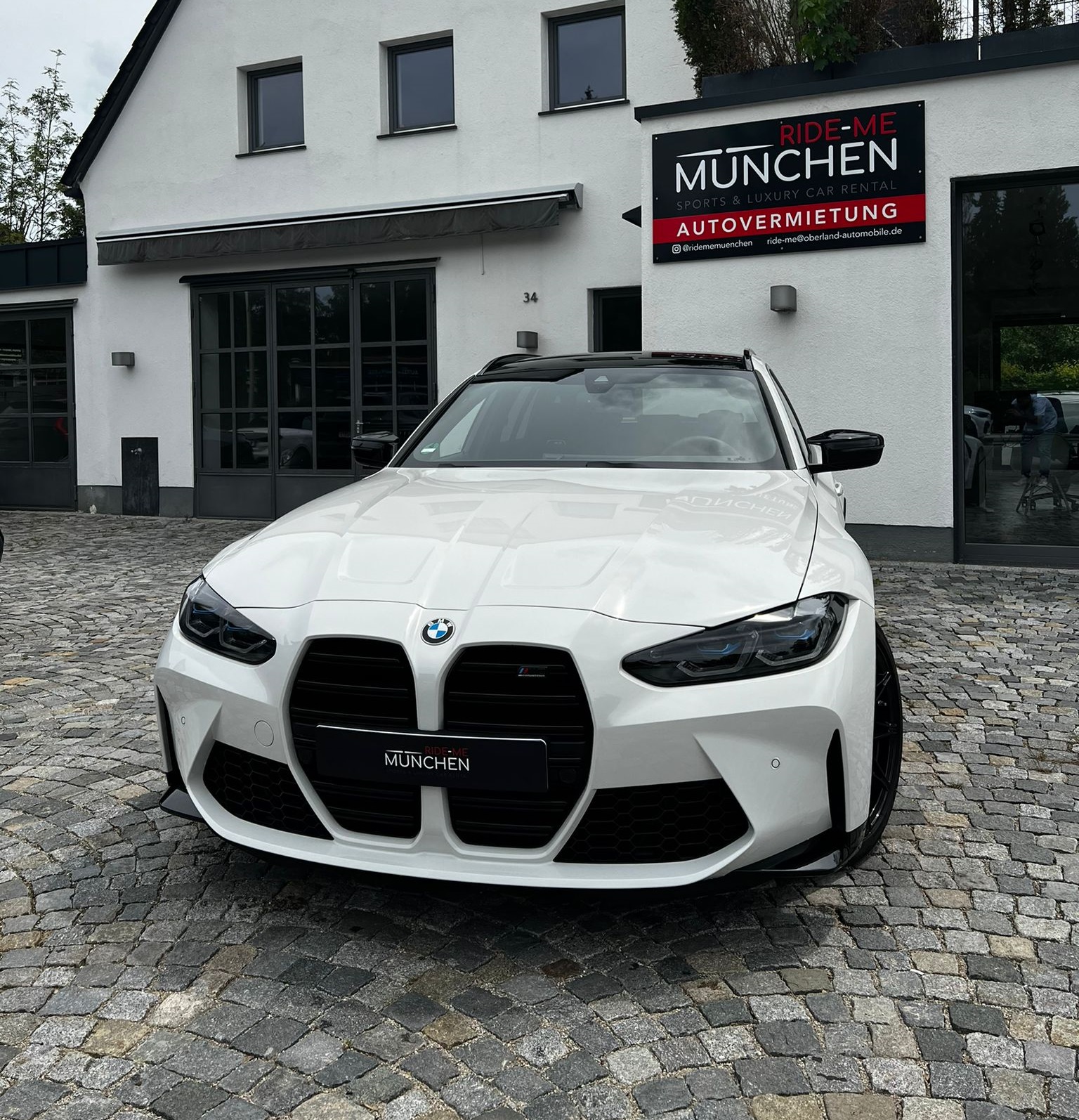 Bmw M3 Competition Touring - Ride-Me